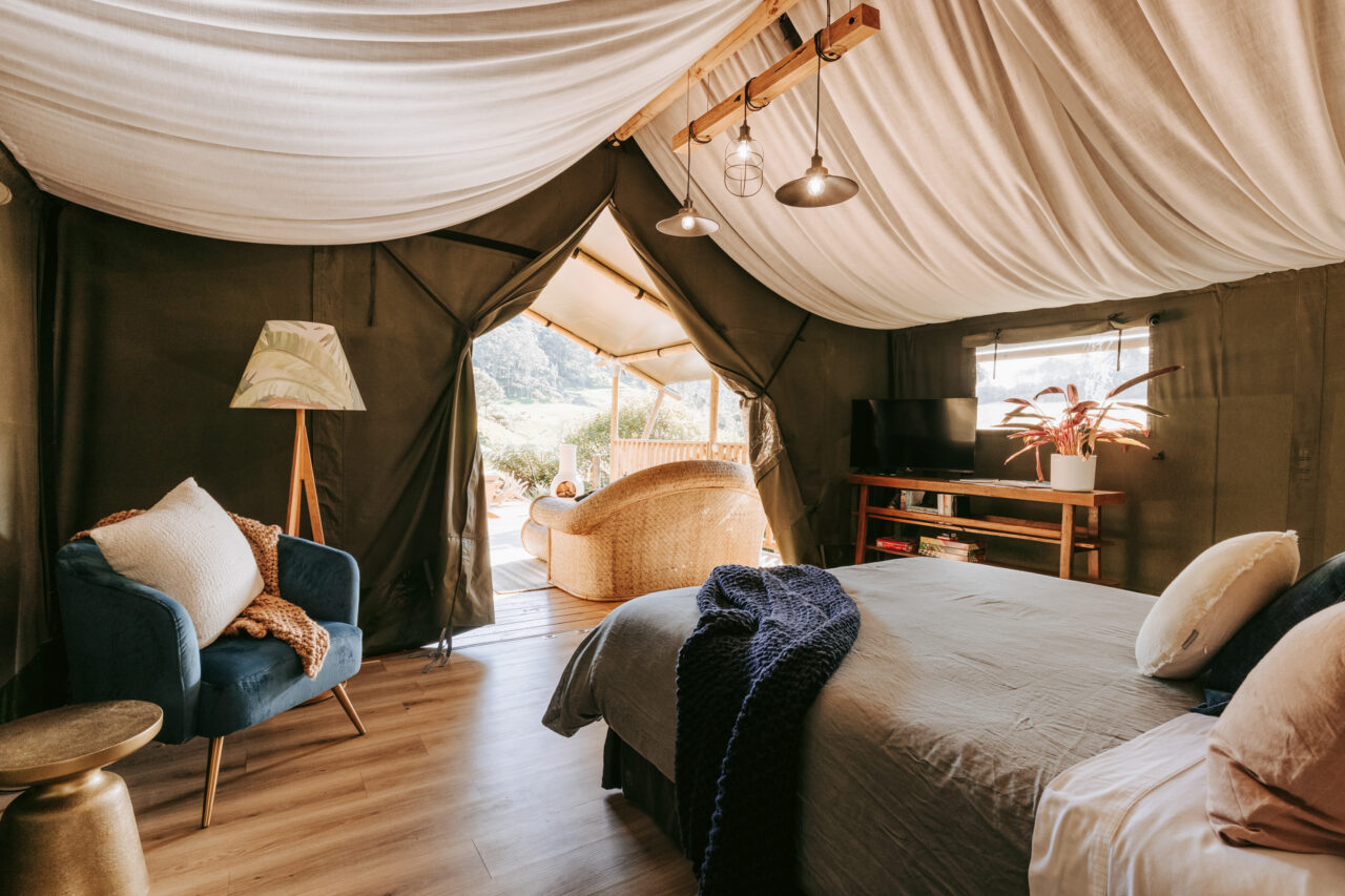 Off Grid Luxury Glamping near Tauranga | Perfect for couples | Book online
