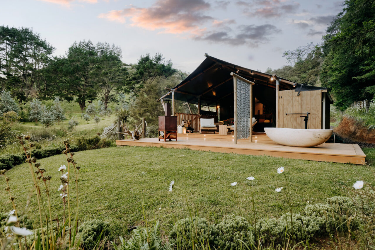 Off Grid Luxury Glamping near Tauranga | Perfect for couples | Book online